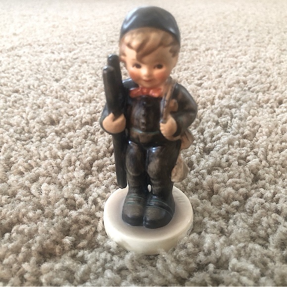 Hummel | Art | Chimney Sweep Goebel Hummel Figurine Excellent Condition ...